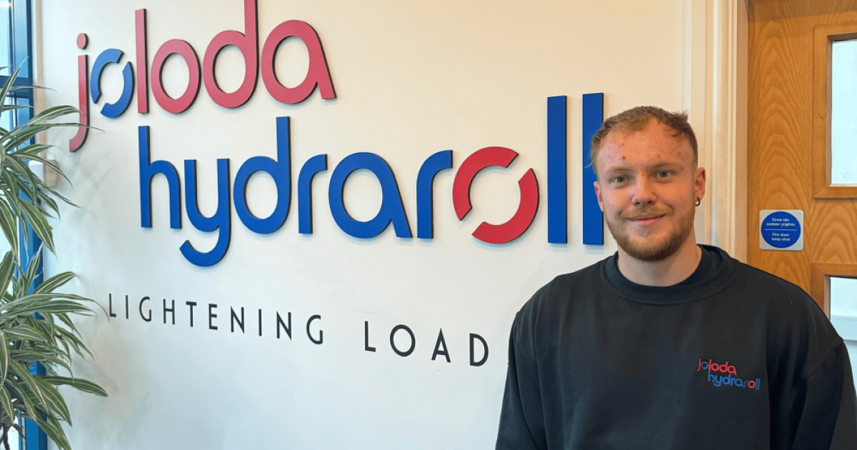 Cian on his way to degree thanks to ‘perfect’… | Grŵp Llandrillo Menai