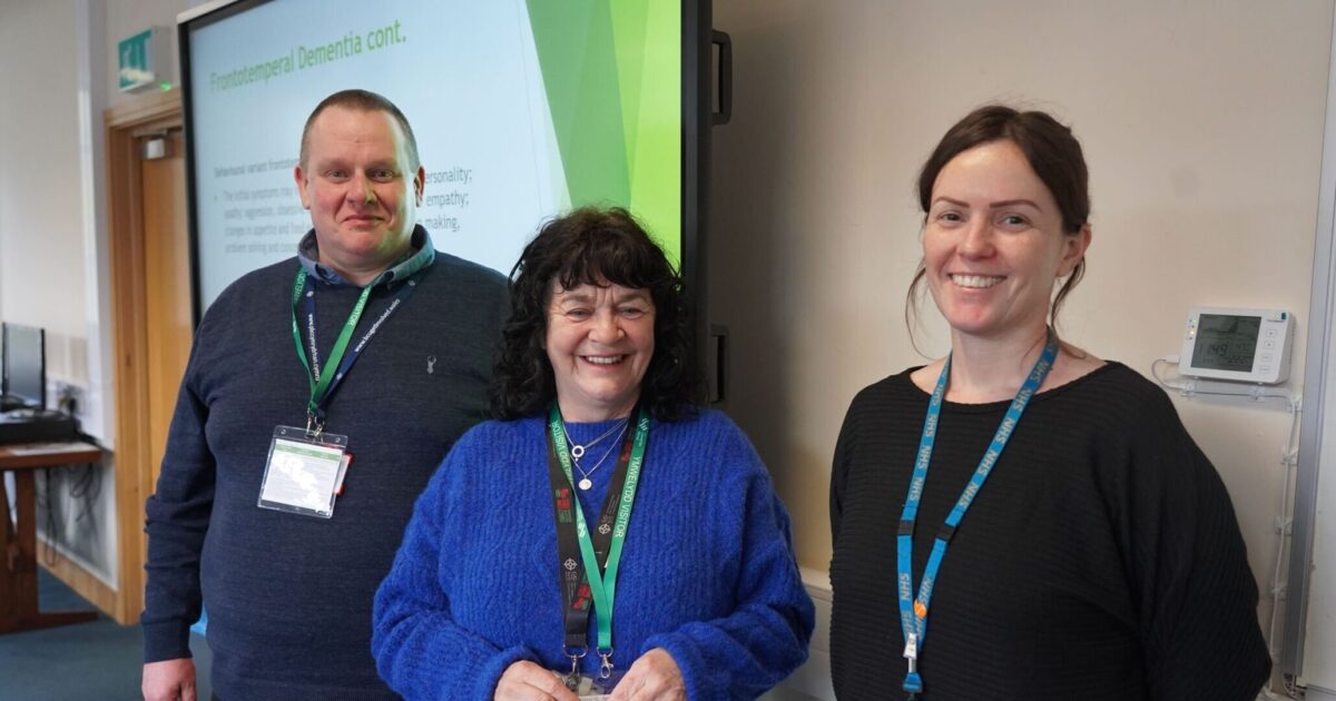 Students gain an insight into working with… | Grŵp Llandrillo Menai