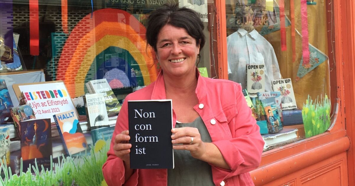 Lecturer Jane launches new book… | Grŵp Llandrillo Menai