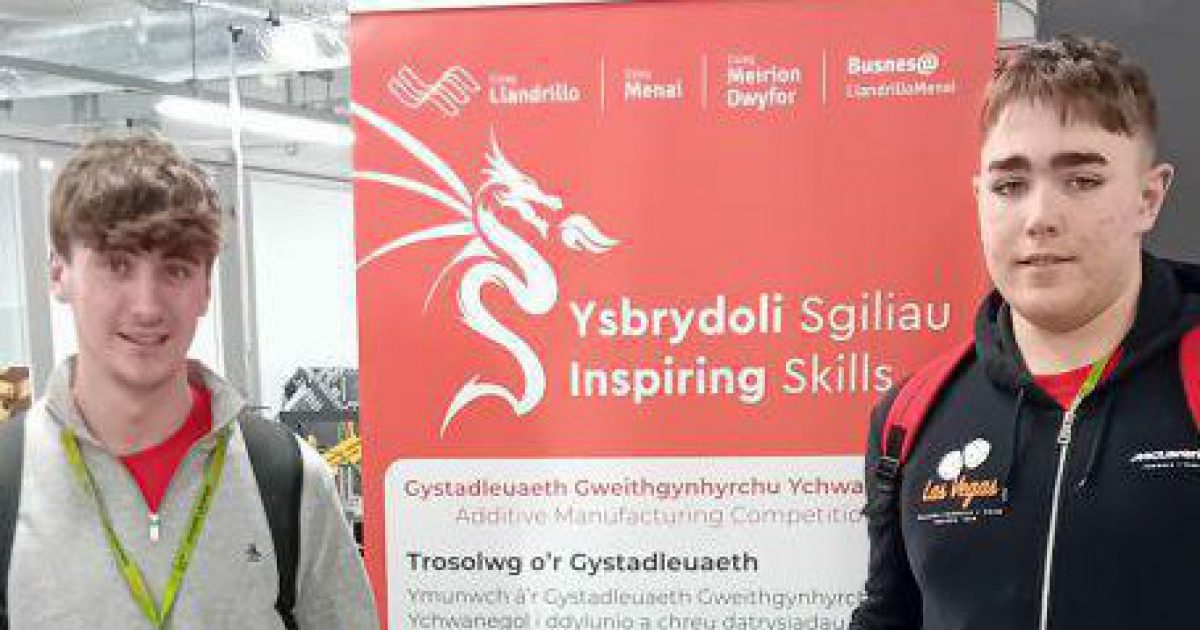 Jordan and Keegen invite F1 in Schools… | Grŵp Llandrillo Menai