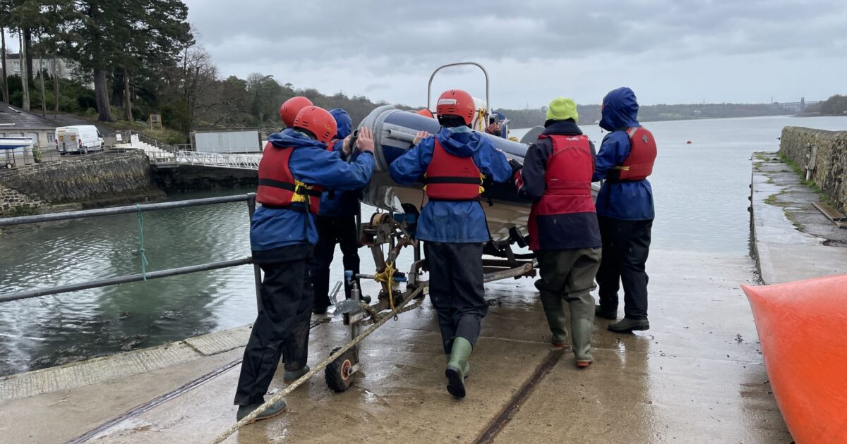 Students Build and Race Their Own Boats! | Grŵp Llandrillo Menai